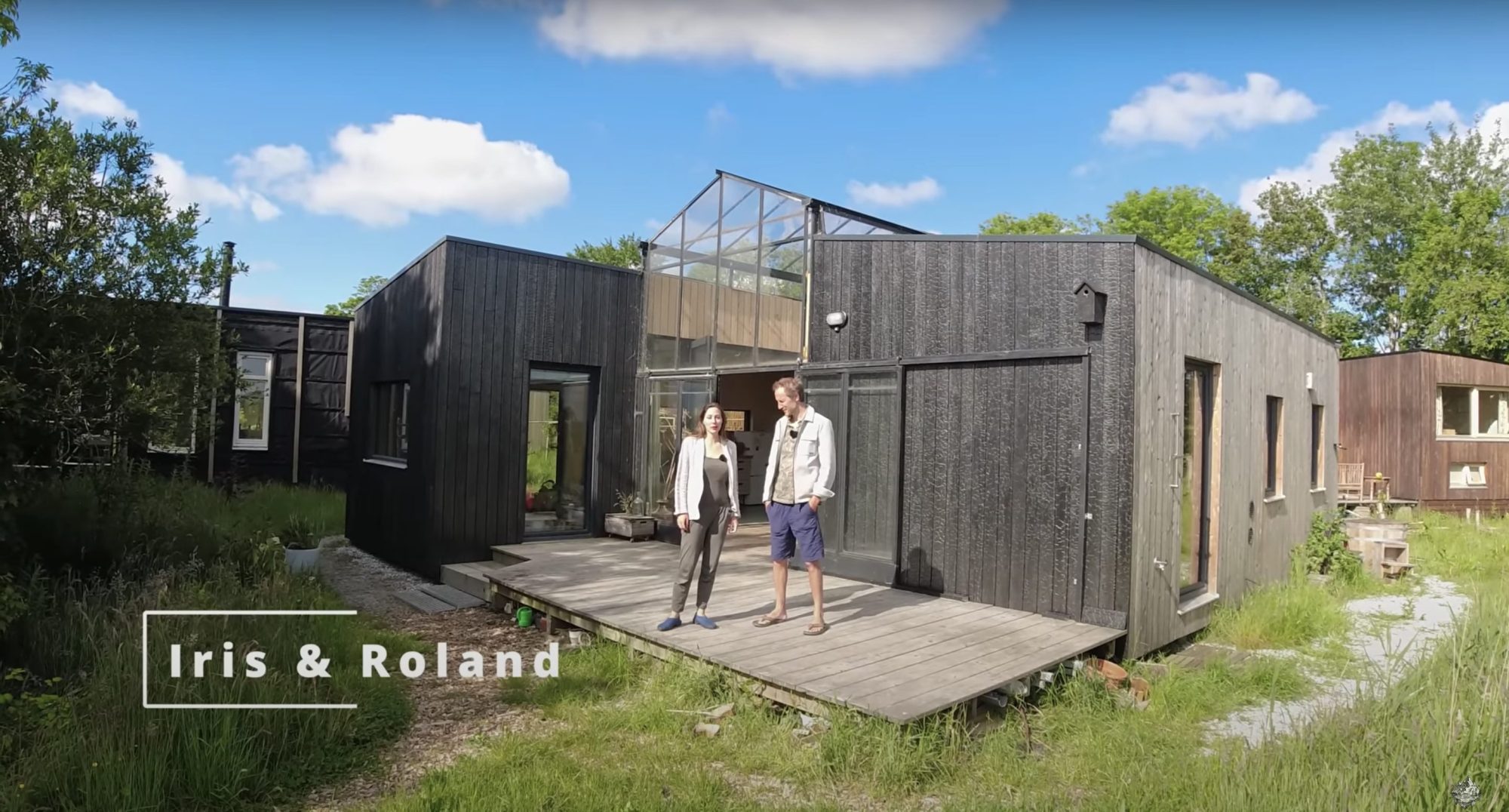 Alternative House | Self build small house from natural materials ...